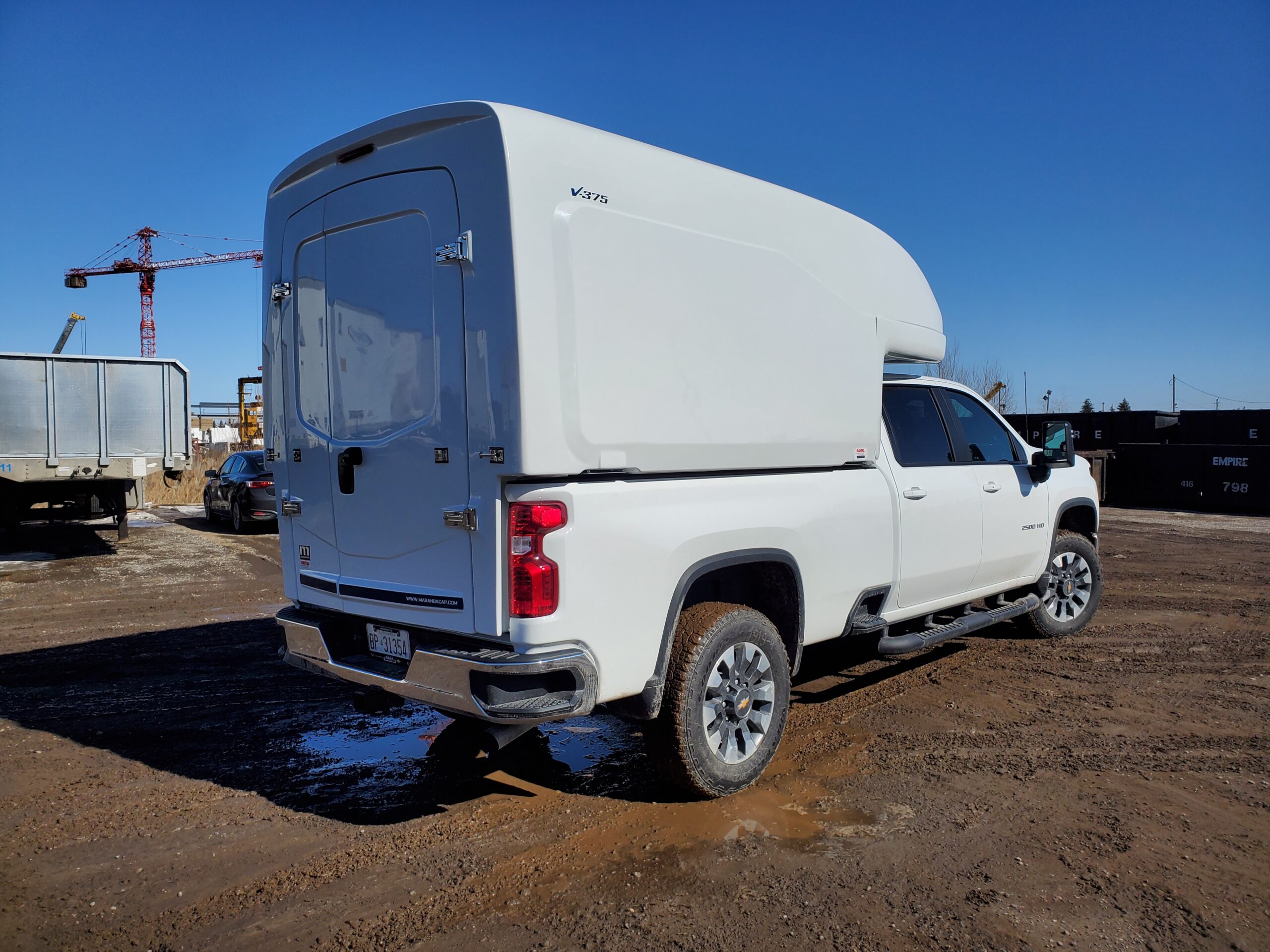 Truck Outfitters | Flat Decks, Service Bodies, Crane Truck