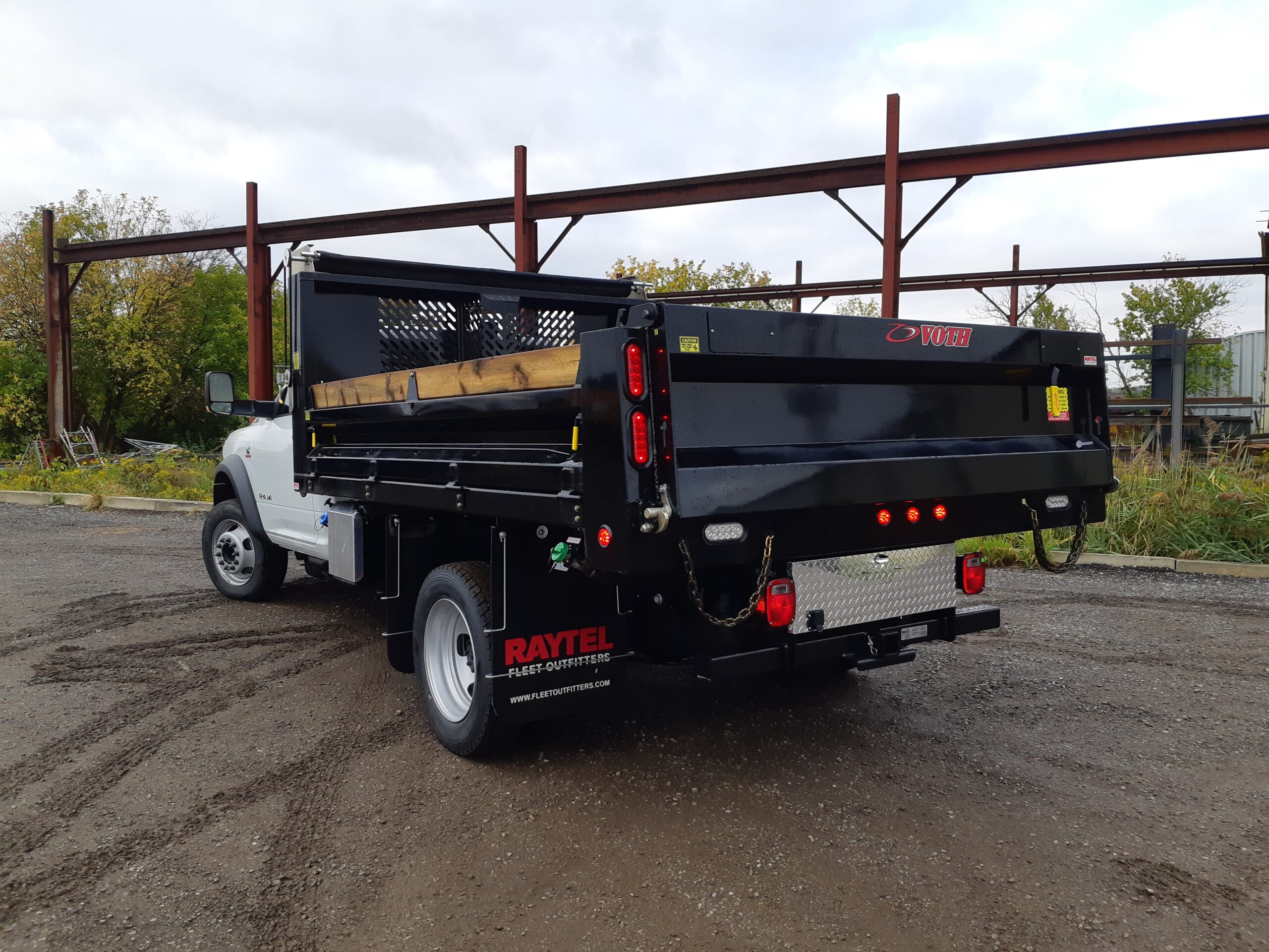 Dump Bodies | Medium Duty Trucks | Raytel Commercial Truck Outfitters